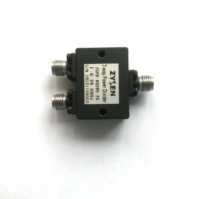 China 6-26.5GHz 16dB Two Way Power Splitter 2 Ports SMA Female Connector for sale