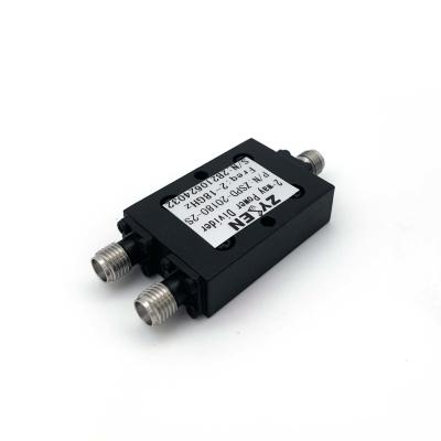 China 2GHz to 18GHz 50ohm 2 Way Power Divider Female SMA RF Connector for sale