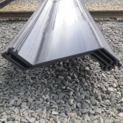 China Hot Rolled U Type Steel Sheet Pile Type 2 Hot Rolled Steel Sheet Pile for sale