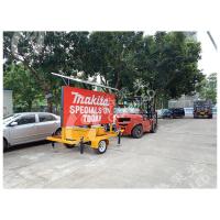 China Outdoor Highway Traffic VMS LED Message Board Screen Max 550w With Trailer 2560x1280mm for sale