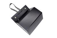 China High End Luxury Retail Packaging With Handle Unique Decorative for sale