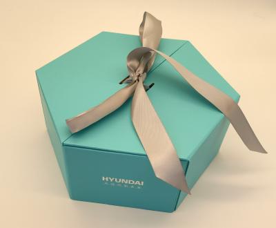 China Double Door Luxury Packaging Boxes With Ribbon Matt Lamination Stamping for sale