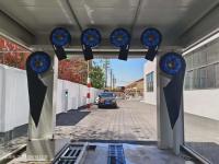 China Efficiency Tunnel Car Wash Machine With Low Wax And Shampoo Usage for sale