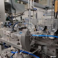 China 2 Cavity Semi Automatic Pet Bottle Blowing Machine 2200-2800BPH for sale