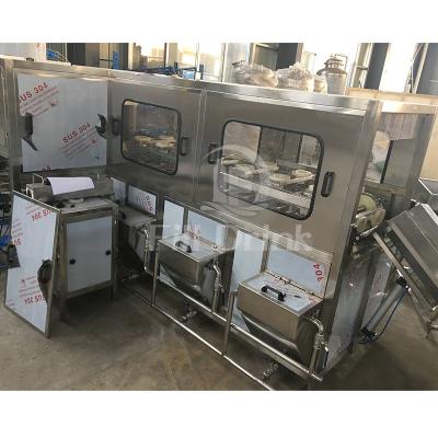 China 300BPH L Type Washing Filling Capping Machine Auto Loading 5 Gallon Bottling Machine for sale
