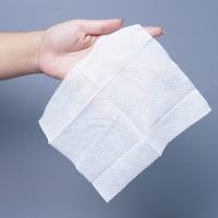 China Fabric Safe Clothes Cleaning Wet Wipes 200mm x 150mm Size with 10 Pcs/Bag for Delicate Garments for sale