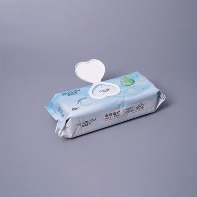 China Adult Disposable Washcloths 8x12 Inch 60gsm Extra Thick Aloe Vera Infused for Elderly Bed Bath Care for sale
