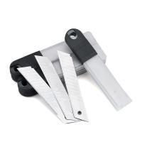 China 0.04mm Ultra Thin Utility Knife Blade 60# Steel Paper Cutter Blade 18mm for sale