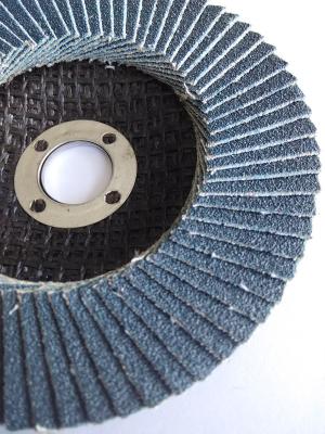 China Stainless Steel Abrasive 125mm Flap Disc 60 80 100 Grit Flapper Wheel For Angle Grinder for sale