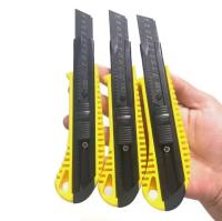 China ODM Retractable Utility Knife Blade Paper Replacement Trimmer Cutter for sale