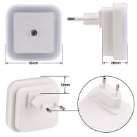 China 0.02A  EU Wall Night Lamp Energy Saving Sensor Night Light For Baby Room for sale