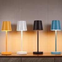 China Restaurant Cordless LED Touch Desk Light , Bar Hotel Rechargeable Metal Table Lamp for sale
