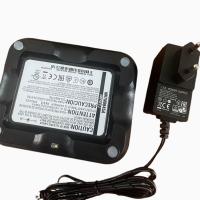 China MSTAR M-UV6 Desktop Charger for APX8000 APX6000 APX7000 SRX2200 Walkie Talkies - 4.21x2.28x1.46 Inch, 220V/110V AC for sale