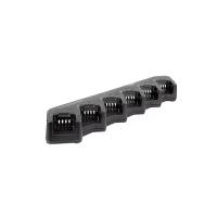 China Hytera MCL32 Two-Way Radio Charger with 2000mA Current and 564.9mm Size for PD700G PD600 Models for sale