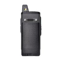 China PNC-370 4G POC Walkie Talkie Long Distance Bluetooth BT4.1 IP54 Waterproof Dustproof 900MHz for sale