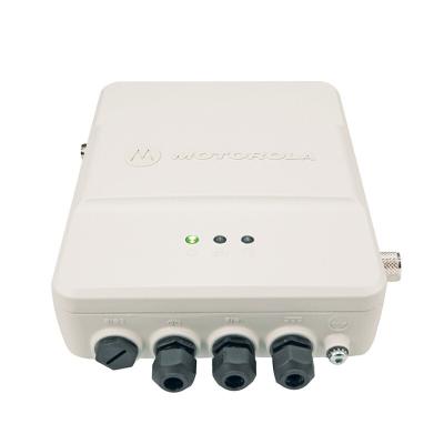 China MSTAR SLR1000 Outdoor Knapsack Digital Repeater 10W 400-527MHz Low Power Consumption CP/LCP Cluster for sale