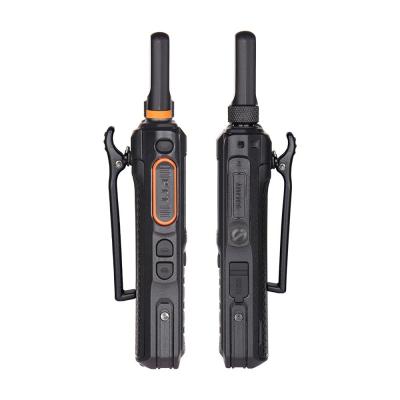 China INRICO T640A POC Long Distance Two Way Radio 17H Talk Time IP54 Android 8.1 4000mAh for sale