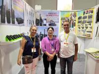China Baofeng BF-UV10 Programmable Walkie Talkie with LCD Display for sale