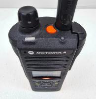 China Motorola APX1000 Digital Two-Way Radio 5W UHF VHF IP67 Waterproof 1024 Channels for sale