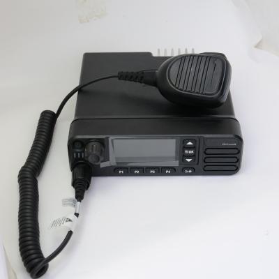 China Motorola DGM8500 Vehicle Radio 45W VHF UHF 25km Range Digital Mobile Transceiver for sale