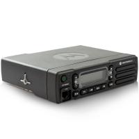 China Motorola XiR M6660 DMR Vehicle Radio 6W 256 Channel VHF UHF Transceiver for sale