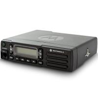 China Motorola XiR M6660 DMR Vehicle Radio 6W 256 Channel VHF UHF Transceiver for sale