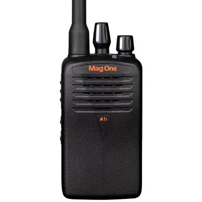 China Motorola Mag One A1I Walkie Talkie 5W Output Power IPX8 Waterproof 1800mAh Battery 32 Channel DMR Two Way Radio for sale