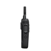 China Motorola R7 Digital Two-Way Radio IP68 Waterproof Dustproof Intelligent Noise Cancellation for Railway Hotel Construction for sale