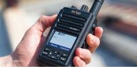 China IP68 Waterproof Dustproof Wireless Emergency Alarm Walkie Talkie Two Way Radio 5W 5200mAh for sale