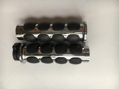 China 1''  Cnc Universal Harley Davidson Motorcycle Handle Grip Chrome for sale