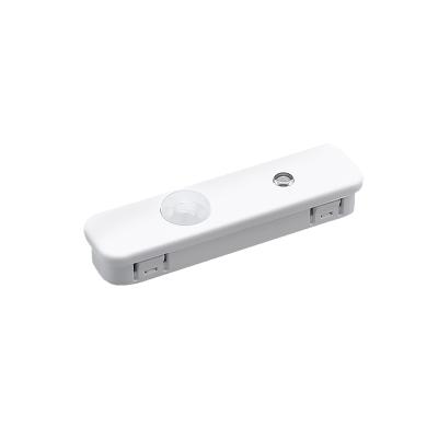 China Fixture-Integrated SILVAIR Bluetooth Mesh PIR motion sensor, DALI-2 D4i output, self-contained 