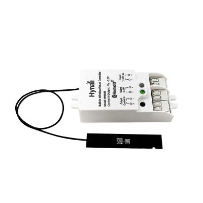 China Built-in type SILVAIR BLE mesh fixture controller HNB136, 0~10v dimming output, with external BLE antenna, with special active high output for external relay drive, IP20 for sale