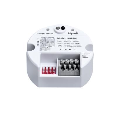 China 220~240VAC input built-in daylight sensor HNP202, on/off control, dual-photocell differentiate natural light & lamp light, with 