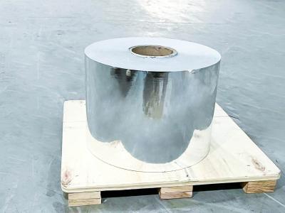 China Self Adhesive Roll Label Materials Film 1000m Length Light Silver BOPP for sale