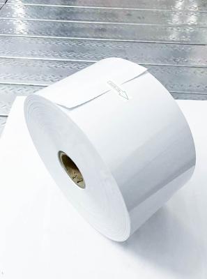 China Self Adhesive Sticker Paper Roll  100 transparent PET Oil-based adhesive 80 Glassine for sale