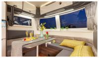China Electric Camper Van RV Motorhome Travel Camper Vans Family Camper Van for sale