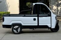 China Wei Ka 300 Three Wheeled Electric Pickup Trucks Can Carry One Ton for sale