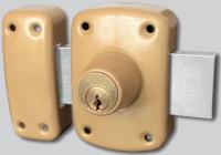 China Dead Bolt Brass Rim Lock Set Standard Keyway Zamak Latch Rim Locks For Interior Doors for sale