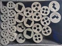 China 8% Porosity and Resistance of 7-10 Ohm Hexangular Graphite Mold for Customized Brass Bar for sale