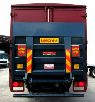 China 2000KG Truck Under Lift Gate 1800mm Rail Type Liftgate OEM for sale