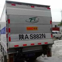 China 900mm Car Tail Lift 18 MPa Hydraulic Cantilever Tail Lift Aluminum Alloy for sale
