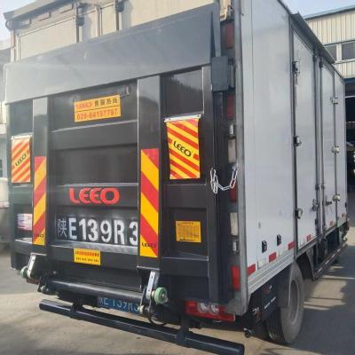 China 1.6m Logistics Truck Tail Gate Lift CE 2 Tonne Tail Lift for sale