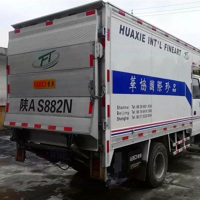 China Aluminum Hydraulic Tailgate Lift 0.7-2T Removable Liftgate For Pickup Trucks for sale