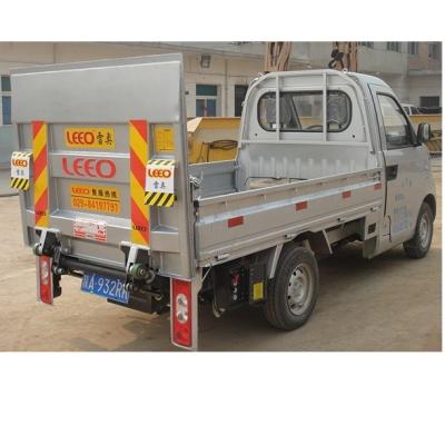 China 1700mm Truck Lift Gate 2.5 Ton Hydraulic Tailgate Lifter Cantilever for sale