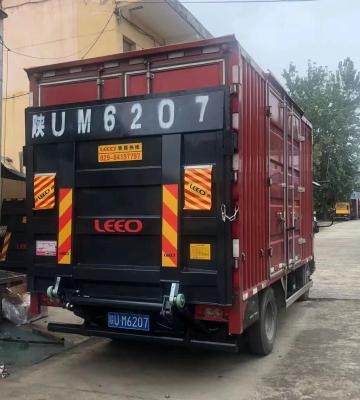 China Steel Plate Cantilever Tail Lift 3KW Load Capacity 1500KG for sale
