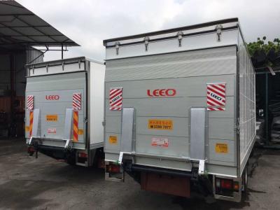 China Lightweight Hydraulic System Truck Tail Gate Lift Up To 1.2m With Loading Capactity 2500kg for sale