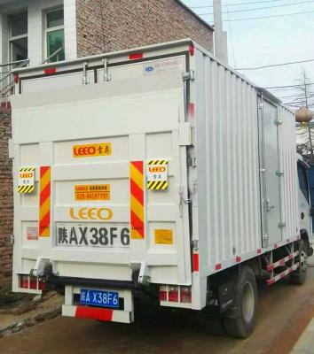 China Aluminum Skid Plate Hydraulic Truck Tail Gate Lift with DC12V 2KW and all set of Power Unit for sale