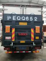 China Steel material plate car tailgate elevator, with a load capacity of 2000kg, black, and can also be customized in colors for sale
