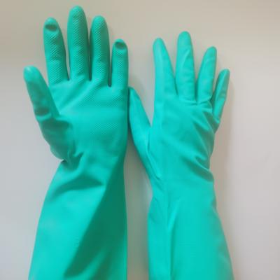 China Textured Fingertips Nitrile Glove of Green Ideal for Heavy-Duty Industrial/Household Task for sale