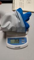 China Blue Industrial Nitrile Glove Length 320mm Minimum Perfect for Medical Industrial Laboratory and Packaging Applications for sale